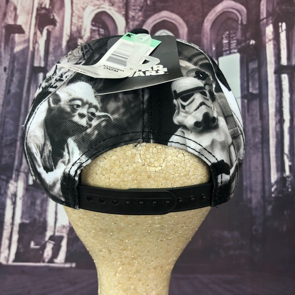 Disney | Accessories | Star Wars Graphic Snap Back | Poshmark